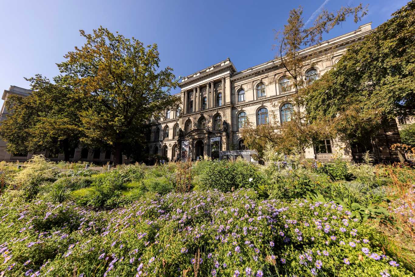 Contact | Museum für Naturkunde Berlin | Museum für Naturkunde
